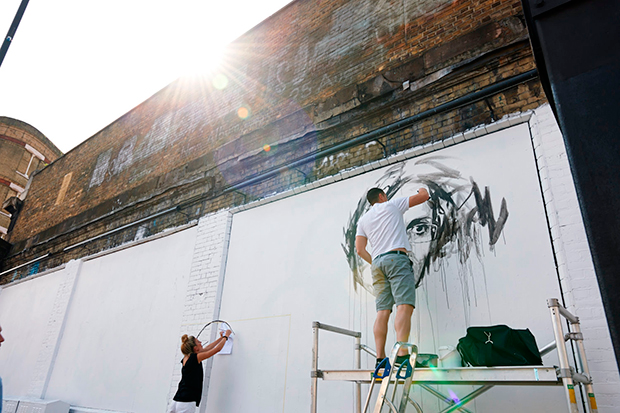 Pentagram y el activismo colaborativo en Witness Wall