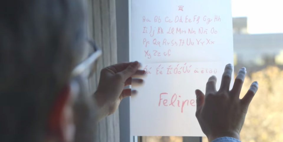 Felipe Script, la tipo para escribir con el puño y letra de un Rey