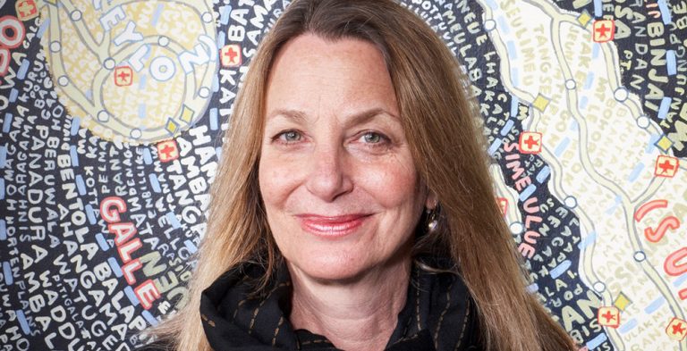 Paula Scher una de las figuras más relevantes del diseño estadounidense