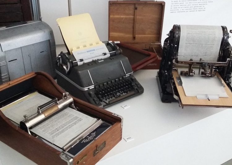 Más fanzines, por favor - Gràffica