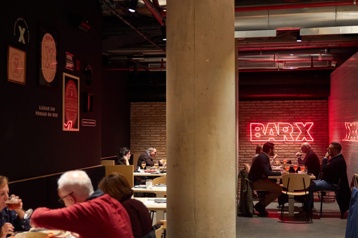 Así es la identidad gráfica de BAR X diseñada por Brandsummit