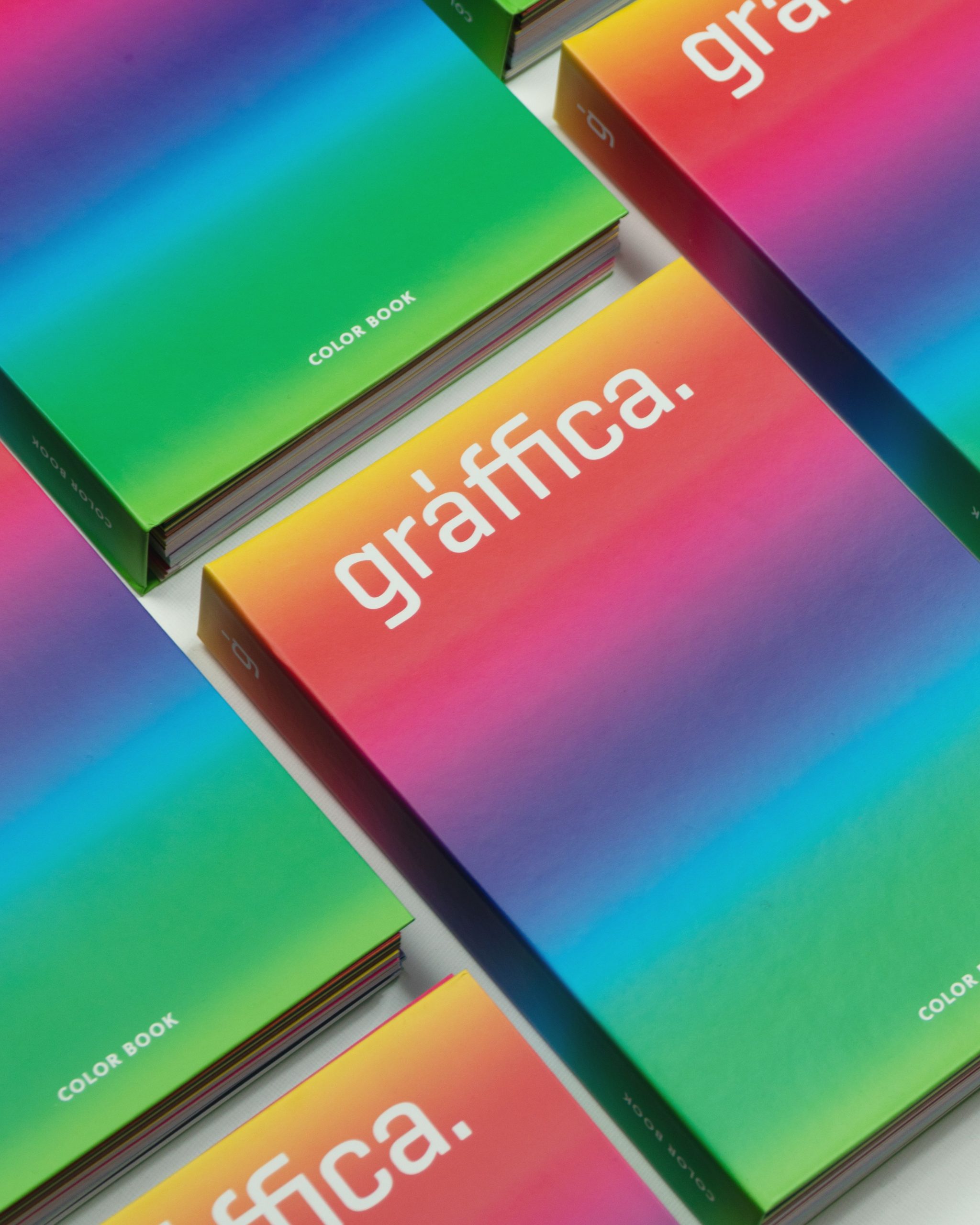 Reeditamos el Color Book