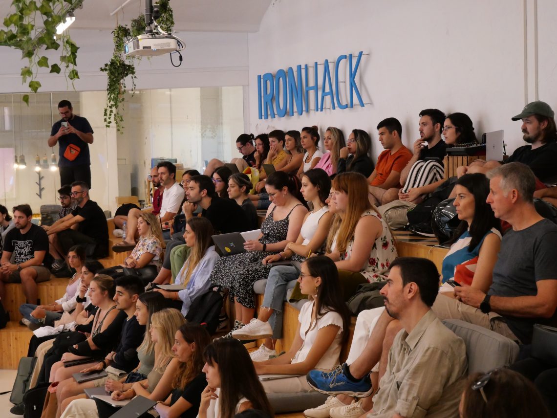 Micael Katzman, profesor del boodcamp UX/UI de Ironhack: «El objetivo del diseño UX/UI es ...